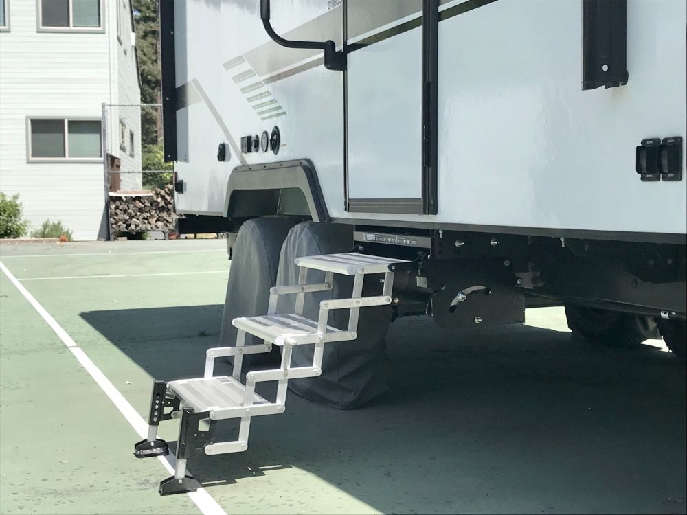 SMARTSTEP® GLOWSTEP REVOLUTION® Step System (25-25.5”)